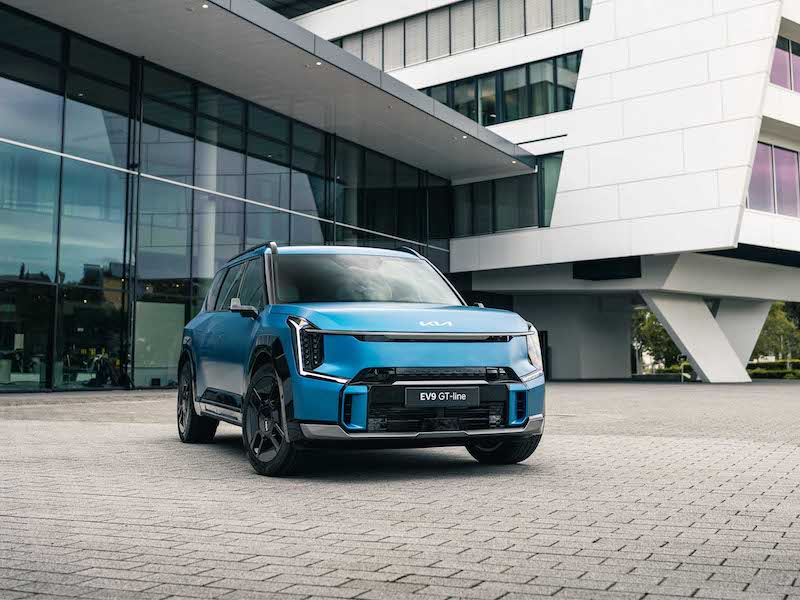 Kia EV9 zum „German Luxury Car of the Year 2024“ gewählt